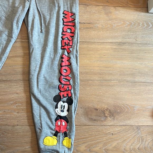 Disney | Pants & Jumpsuits | Disney Mickey Mouse Sweatpants | Poshmark